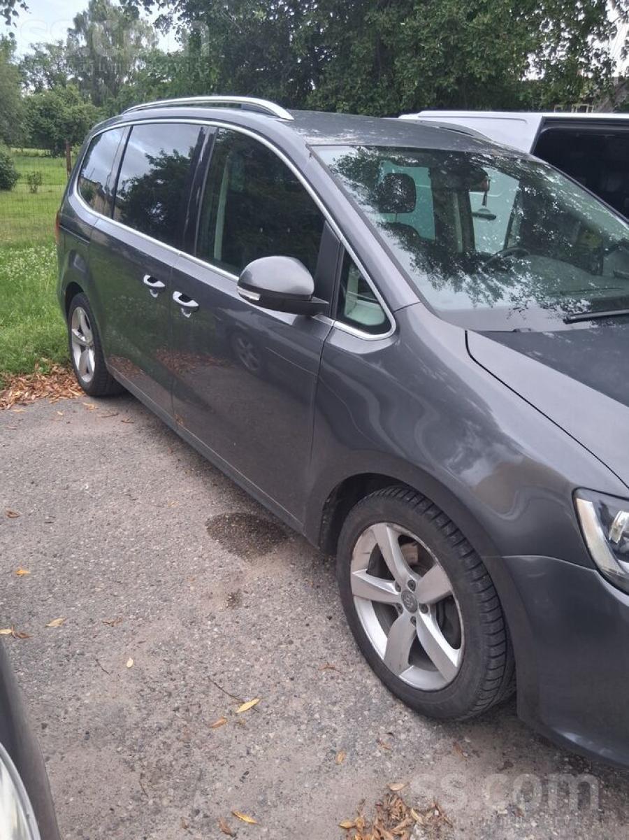Pelēks Volkswagen Sharan 2011 Valmiera, ar dzinēja tilpumu 2.00 L un nobraukumu 515 tūkst. km par 2500 €, foto 7 vietnē AUTOMOTO.COM.LV