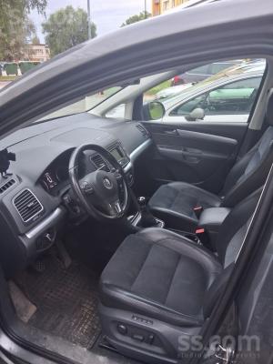 Pelēks Volkswagen Sharan 2011 Valmiera, ar dzinēja tilpumu 2.00 L un nobraukumu 515 tūkst. km par 2500 €, foto 15 vietnē AUTOMOTO.COM.LV
