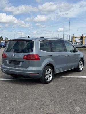 Pelēks Volkswagen Sharan 2011 Kėdainiai, ar dzinēja tilpumu 1.39 L un nobraukumu 290 tūkst. km par 6700 €, foto 5 vietnē AUTOMOTO.COM.LV