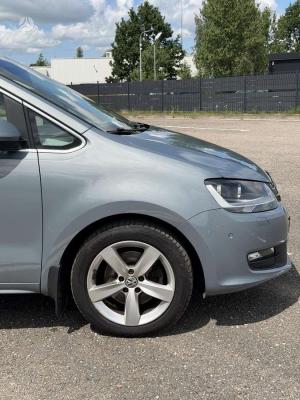 Pelēks Volkswagen Sharan 2011 Kėdainiai, ar dzinēja tilpumu 1.39 L un nobraukumu 290 tūkst. km par 6700 €, foto 12 vietnē AUTOMOTO.COM.LV