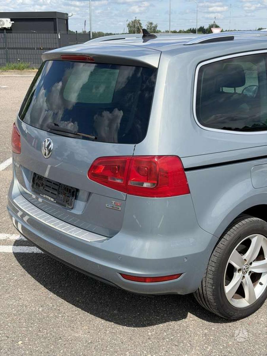 Pelēks Volkswagen Sharan 2011 Kėdainiai, ar dzinēja tilpumu 1.39 L un nobraukumu 290 tūkst. km par 6700 €, foto 14 vietnē AUTOMOTO.COM.LV