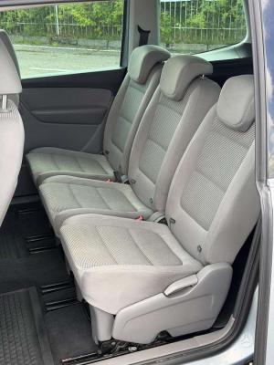 Pelēks Volkswagen Sharan 2011 Kėdainiai, ar dzinēja tilpumu 1.39 L un nobraukumu 290 tūkst. km par 6700 €, foto 18 vietnē AUTOMOTO.COM.LV