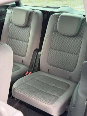 Pelēks Volkswagen Sharan 2011 Kėdainiai, ar dzinēja tilpumu 1.39 L un nobraukumu 290 tūkst. km par 6700 €, foto 19 vietnē AUTOMOTO.COM.LV