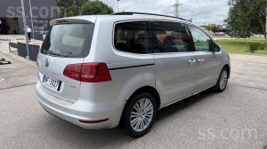 Pelēks Volkswagen Sharan 2011 Rīga, ar dzinēja tilpumu 2.00 L un nobraukumu 327 tūkst. km par 3700 €, foto 5 vietnē AUTOMOTO.COM.LV