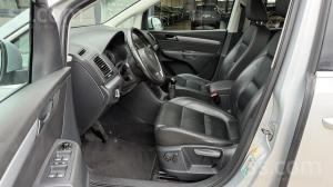 Pelēks Volkswagen Sharan 2011 Rīga, ar dzinēja tilpumu 2.00 L un nobraukumu 327 tūkst. km par 3700 €, foto 11 vietnē AUTOMOTO.COM.LV