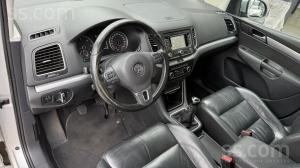 Pelēks Volkswagen Sharan 2011 Rīga, ar dzinēja tilpumu 2.00 L un nobraukumu 327 tūkst. km par 3700 €, foto 12 vietnē AUTOMOTO.COM.LV