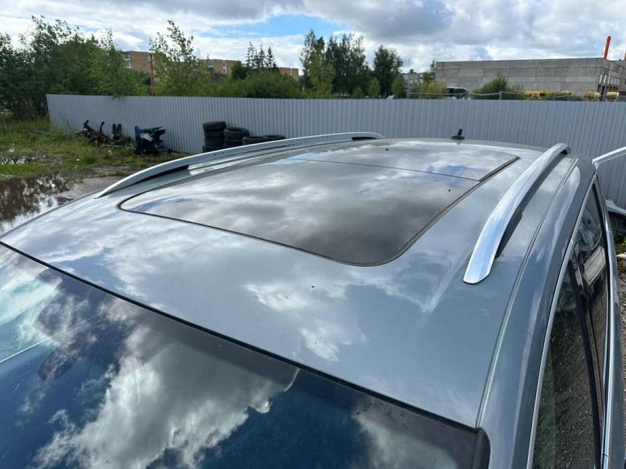 Grey Volkswagen Sharan 2011 in Jurbarkas, with an engine capacity of 1.40 L and mileage of 187 thousand km for 4999 €, photo 3 on AUTOMOTO.COM.LV