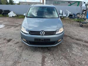 Grey Volkswagen Sharan 2011 in Jurbarkas, with an engine capacity of 1.40 L and mileage of 187 thousand km for 4999 €, photo 10 on AUTOMOTO.COM.LV