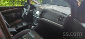 Pelēks Volkswagen Sharan 2011 Rīga, ar dzinēja tilpumu 2.00 L un nobraukumu 306 tūkst. km par 5300 €, foto 7 vietnē AUTOMOTO.COM.LV