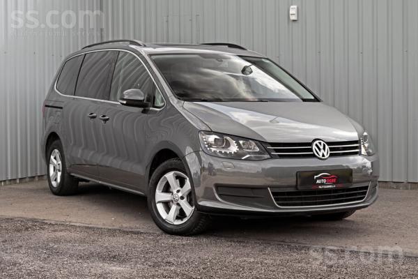 Grey Volkswagen Sharan 2011 in Ogre, with an engine capacity of 2.00 L and mileage of 226 thousand km for 8900 €, photo 1 on AUTOMOTO.COM.LV