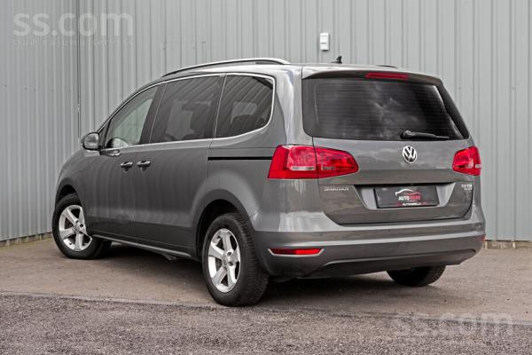 Grey Volkswagen Sharan 2011 in Ogre, with an engine capacity of 2.00 L and mileage of 226 thousand km for 8900 €, photo 4 on AUTOMOTO.COM.LV