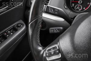 Grey Volkswagen Sharan 2011 in Ogre, with an engine capacity of 2.00 L and mileage of 226 thousand km for 8900 €, photo 17 on AUTOMOTO.COM.LV