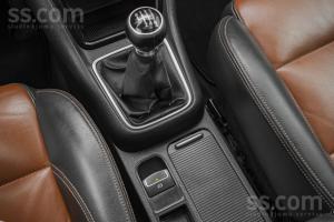 Grey Volkswagen Sharan 2011 in Ogre, with an engine capacity of 2.00 L and mileage of 226 thousand km for 8900 €, photo 18 on AUTOMOTO.COM.LV