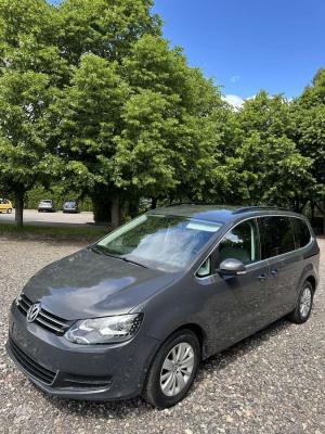 Grey Volkswagen Sharan 2011 in Kaisiadorys, with an engine capacity of 1.97 L and mileage of 284 thousand km for 6150 €, photo 5 on AUTOMOTO.COM.LV