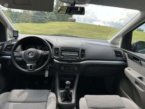 Grey Volkswagen Sharan 2011 in Kaisiadorys, with an engine capacity of 1.97 L and mileage of 284 thousand km for 6150 €, photo 13 on AUTOMOTO.COM.LV