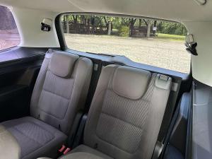 Grey Volkswagen Sharan 2011 in Kaisiadorys, with an engine capacity of 1.97 L and mileage of 284 thousand km for 6150 €, photo 15 on AUTOMOTO.COM.LV