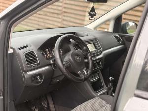 Pelēks Volkswagen Sharan 2011 Viļņa, ar dzinēja tilpumu 1.97 L un nobraukumu 289 tūkst. km par 3999 €, foto 8 vietnē AUTOMOTO.COM.LV