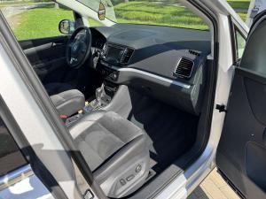 Pelēks Volkswagen Sharan 2011 Birštonas, ar dzinēja tilpumu 1.97 L un nobraukumu 313 tūkst. km par 7990 €, foto 10 vietnē AUTOMOTO.COM.LV