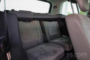 Grey Volkswagen Sharan 2011 in Riga, with an engine capacity of 2.00 L and mileage of 225 thousand km for 6595 €, photo 20 on AUTOMOTO.COM.LV