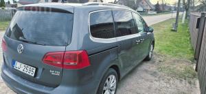 Grey Volkswagen Sharan 2011 in Tukums, with an engine capacity of 2.00 L and mileage of 508 thousand km for 3100 €, photo 3 on AUTOMOTO.COM.LV