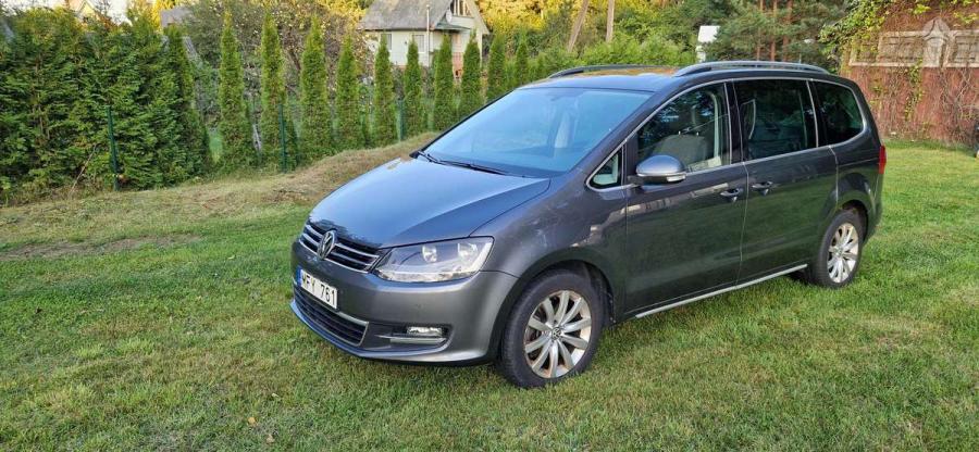Pelēks Volkswagen Sharan 2011 Viļņa, ar dzinēja tilpumu 1.97 L un nobraukumu 274 tūkst. km par 8999 €, foto 1 vietnē AUTOMOTO.COM.LV