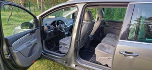 Pelēks Volkswagen Sharan 2011 Viļņa, ar dzinēja tilpumu 1.97 L un nobraukumu 274 tūkst. km par 8999 €, foto 7 vietnē AUTOMOTO.COM.LV