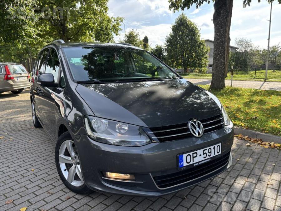 Pelēks Volkswagen Sharan 2011 Valmiera, ar dzinēja tilpumu 2.00 L un nobraukumu 516 tūkst. km par 4400 €, foto 4 vietnē AUTOMOTO.COM.LV