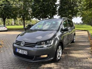 Pelēks Volkswagen Sharan 2011 Valmiera, ar dzinēja tilpumu 2.00 L un nobraukumu 516 tūkst. km par 4400 €, foto 12 vietnē AUTOMOTO.COM.LV
