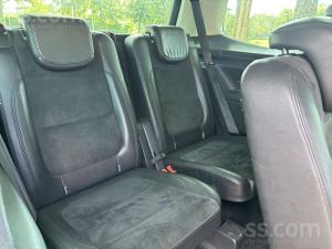 Pelēks Volkswagen Sharan 2011 Valmiera, ar dzinēja tilpumu 2.00 L un nobraukumu 516 tūkst. km par 4400 €, foto 27 vietnē AUTOMOTO.COM.LV