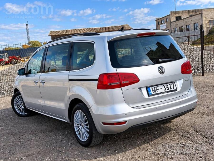 Pelēks Volkswagen Sharan 2011 Tukums, ar dzinēja tilpumu 2.00 L un nobraukumu 327 tūkst. km par 6290 €, foto 7 vietnē AUTOMOTO.COM.LV