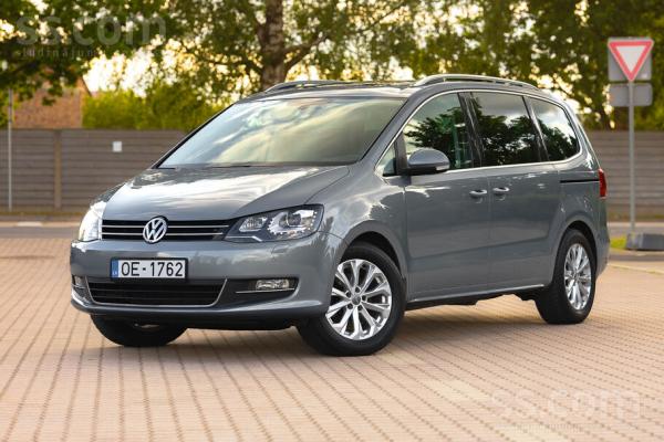 Grey Volkswagen Sharan 2012 in Jelgava, with an engine capacity of 2.00 L and mileage of 237 thousand km for 9500 €, photo 1 on AUTOMOTO.COM.LV