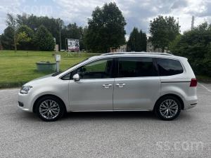 Pelēks Volkswagen Sharan 2012 Jelgava, ar dzinēja tilpumu 2.00 L un nobraukumu 383 tūkst. km par 17800 €, foto 4 vietnē AUTOMOTO.COM.LV