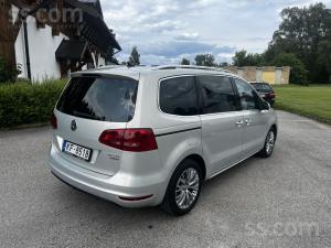 Pelēks Volkswagen Sharan 2012 Jelgava, ar dzinēja tilpumu 2.00 L un nobraukumu 383 tūkst. km par 17800 €, foto 7 vietnē AUTOMOTO.COM.LV