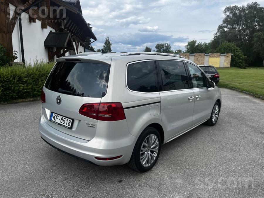 Pelēks Volkswagen Sharan 2012 Jelgava, ar dzinēja tilpumu 2.00 L un nobraukumu 383 tūkst. km par 17800 €, foto 7 vietnē AUTOMOTO.COM.LV
