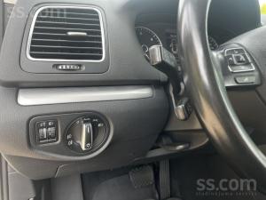 Pelēks Volkswagen Sharan 2012 Jelgava, ar dzinēja tilpumu 2.00 L un nobraukumu 383 tūkst. km par 17800 €, foto 21 vietnē AUTOMOTO.COM.LV