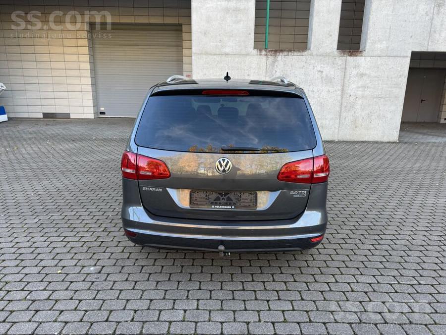 Grey Volkswagen Sharan 2012 in Jelgava, with an engine capacity of 2.00 L and mileage of 0 thousand km for 10150 €, photo 12 on AUTOMOTO.COM.LV
