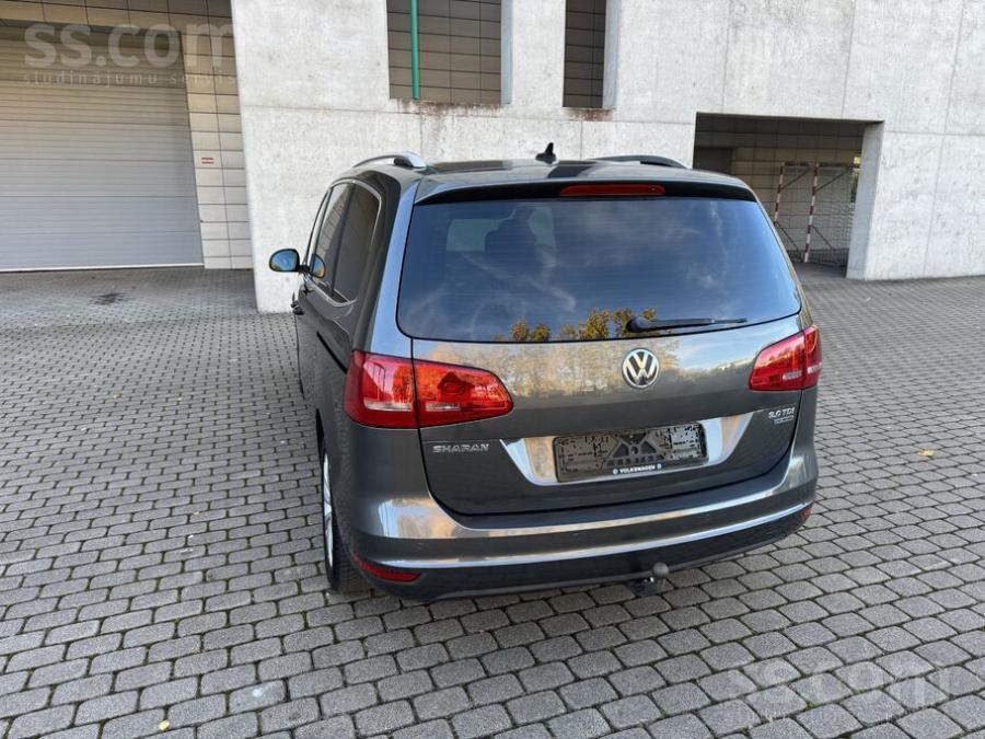 Grey Volkswagen Sharan 2012 in Jelgava, with an engine capacity of 2.00 L and mileage of 0 thousand km for 10150 €, photo 13 on AUTOMOTO.COM.LV