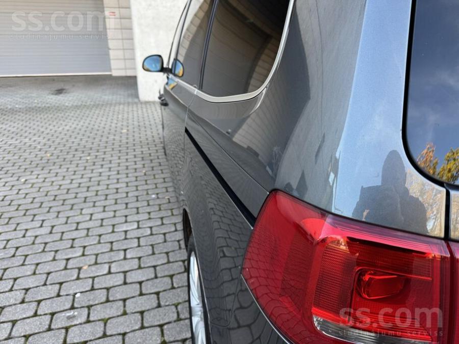 Grey Volkswagen Sharan 2012 in Jelgava, with an engine capacity of 2.00 L and mileage of 0 thousand km for 10150 €, photo 14 on AUTOMOTO.COM.LV