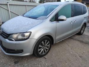 Grey Volkswagen Sharan 2012 in Kaunas, with an engine capacity of 1.97 L and mileage of 290 thousand km for 3850 €, photo 2 on AUTOMOTO.COM.LV