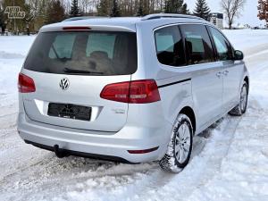Grey Volkswagen Sharan 2012 in Vilnius, with an engine capacity of 2.00 L and mileage of 292 thousand km for 6800 €, photo 10 on AUTOMOTO.COM.LV