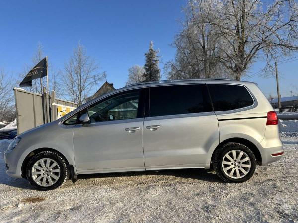 Pelēks Volkswagen Sharan 2012 Šauļi, ar dzinēja tilpumu 1.97 L un nobraukumu 268 tūkst. km par 7450 €, foto 7 vietnē AUTOMOTO.COM.LV