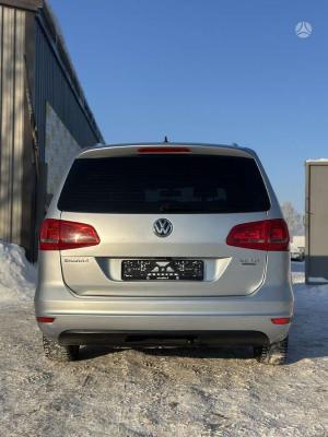 Pelēks Volkswagen Sharan 2012 Šauļi, ar dzinēja tilpumu 1.97 L un nobraukumu 268 tūkst. km par 7450 €, foto 10 vietnē AUTOMOTO.COM.LV