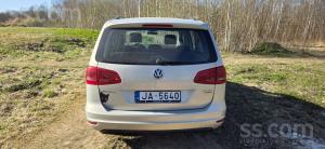 Grey Volkswagen Sharan 2012 in Kuldiga, with an engine capacity of 2.00 L and mileage of 354 thousand km for 4899 €, photo 5 on AUTOMOTO.COM.LV