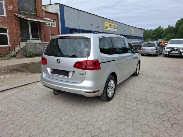 Pelēks Volkswagen Sharan 2012 Radviliškis, ar dzinēja tilpumu 2.00 L un nobraukumu 224 tūkst. km par 6900 €, foto 3 vietnē AUTOMOTO.COM.LV