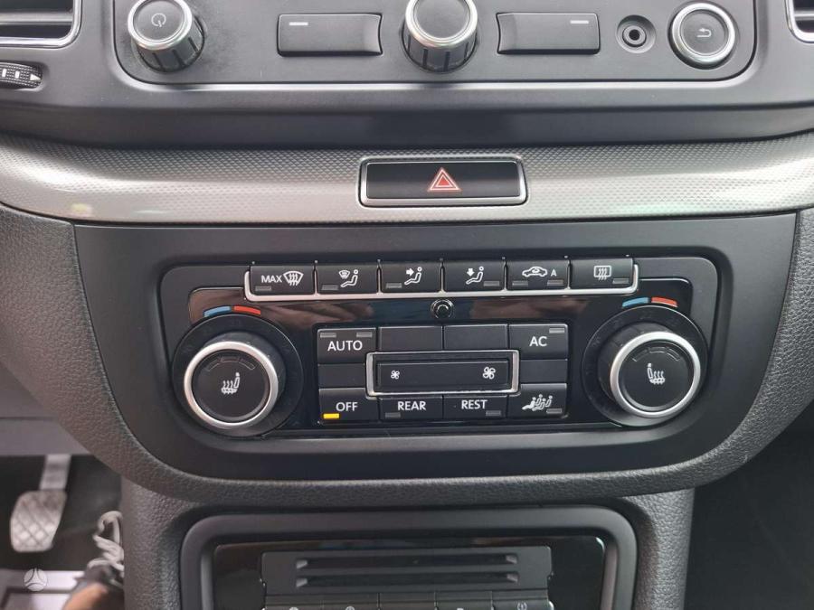 Pelēks Volkswagen Sharan 2012 Radviliškis, ar dzinēja tilpumu 2.00 L un nobraukumu 224 tūkst. km par 6900 €, foto 9 vietnē AUTOMOTO.COM.LV