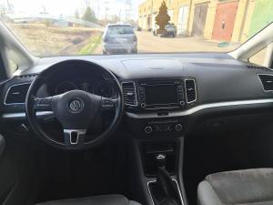 Grey Volkswagen Sharan 2012 in Utena, with an engine capacity of 2.00 L and mileage of 365 thousand km for 4650 €, photo 11 on AUTOMOTO.COM.LV