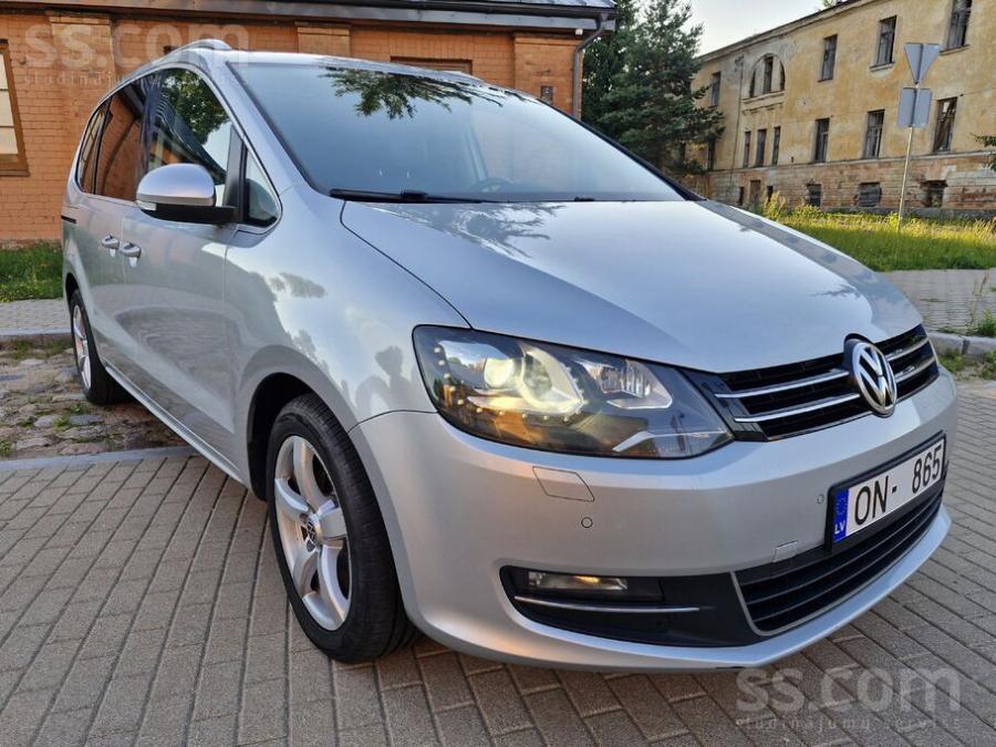 Pelēks Volkswagen Sharan 2012 Daugavpils, ar dzinēja tilpumu 2.00 L un nobraukumu 250 tūkst. km par 8250 €, foto 5 vietnē AUTOMOTO.COM.LV