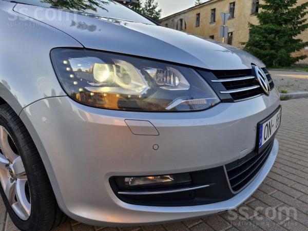 Pelēks Volkswagen Sharan 2012 Daugavpils, ar dzinēja tilpumu 2.00 L un nobraukumu 250 tūkst. km par 8250 €, foto 6 vietnē AUTOMOTO.COM.LV