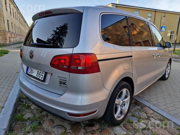 Pelēks Volkswagen Sharan 2012 Daugavpils, ar dzinēja tilpumu 2.00 L un nobraukumu 250 tūkst. km par 8250 €, foto 7 vietnē AUTOMOTO.COM.LV