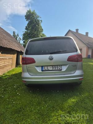 Pelēks Volkswagen Sharan 2012 Aizkraukle, ar dzinēja tilpumu 2.00 L un nobraukumu 320 tūkst. km par 5250 €, foto 3 vietnē AUTOMOTO.COM.LV